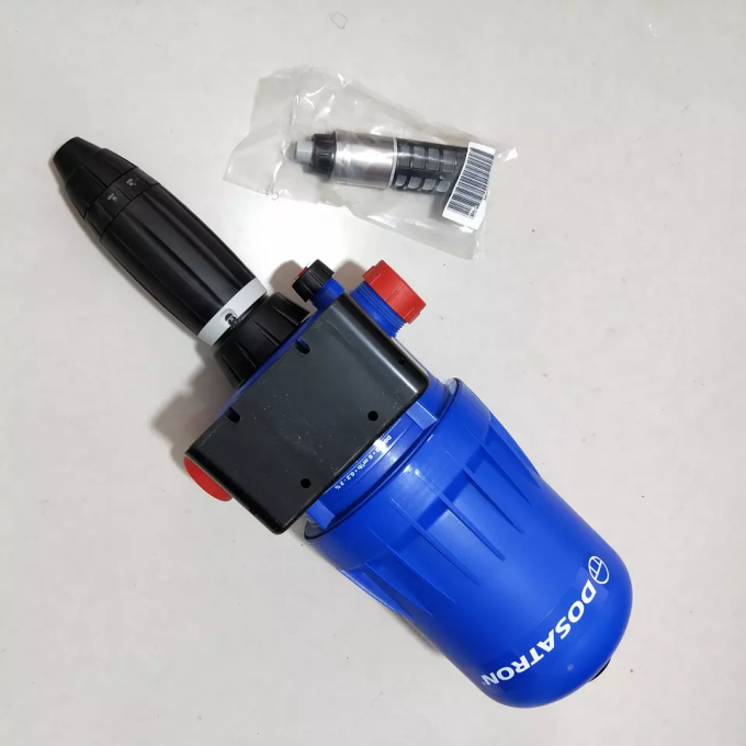 D25RE2 Dosatron Medicator Chicken House Equipment For Farms